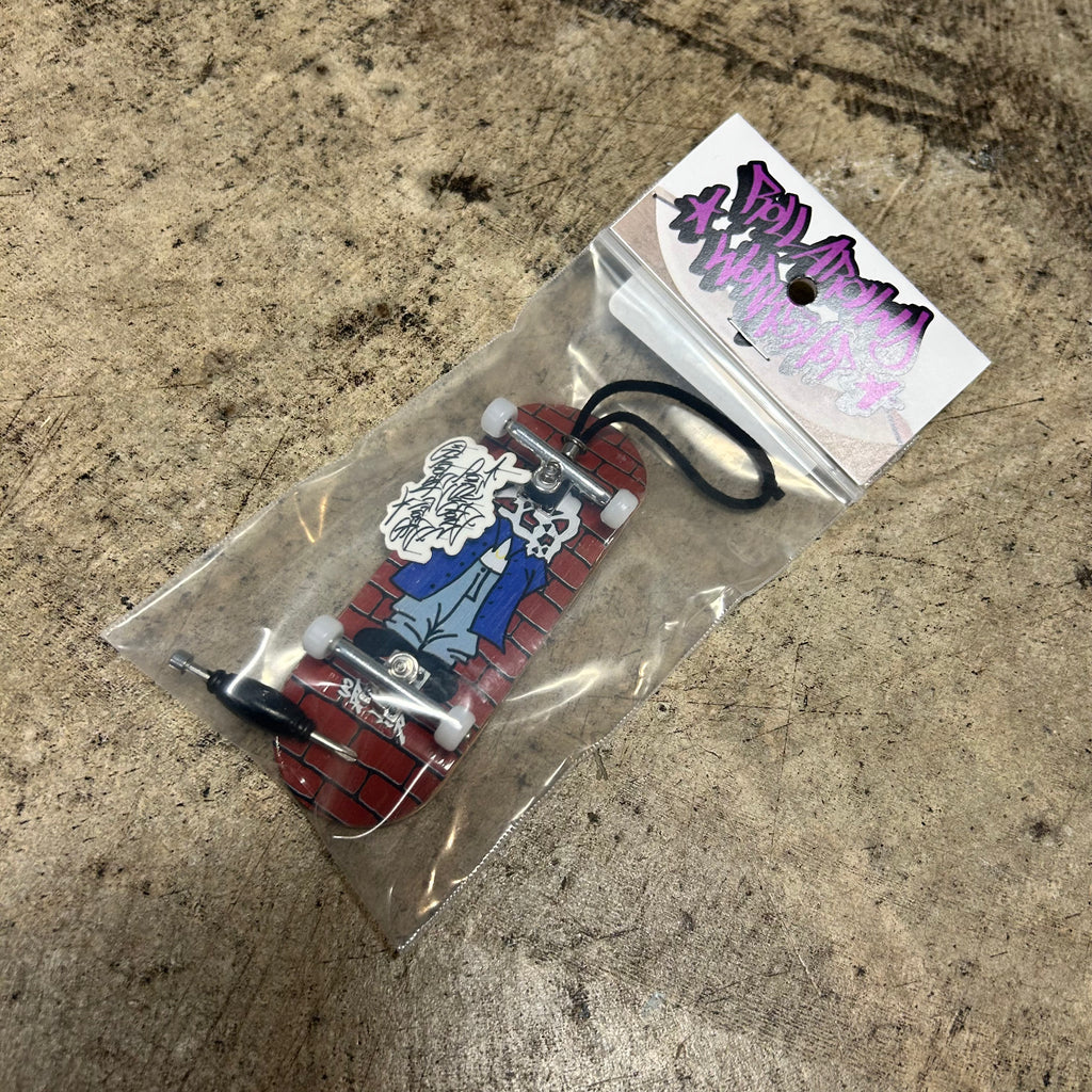 3RD LAIR FINGERBOARD (LIL HOMIE BRICK) – 3rd Lair